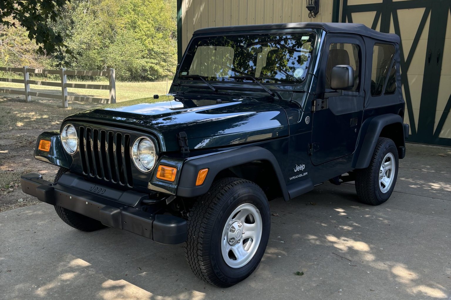 2005 Jeep Wrangler SE VIN 1J4FA29SX5P355404 | Hagerty Valuation Tools